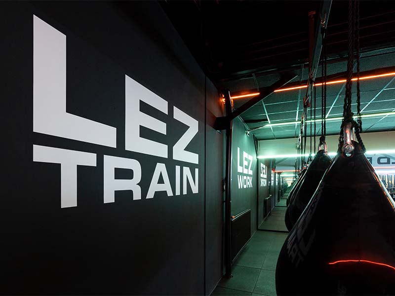 Hit & Box - LEZ Studio